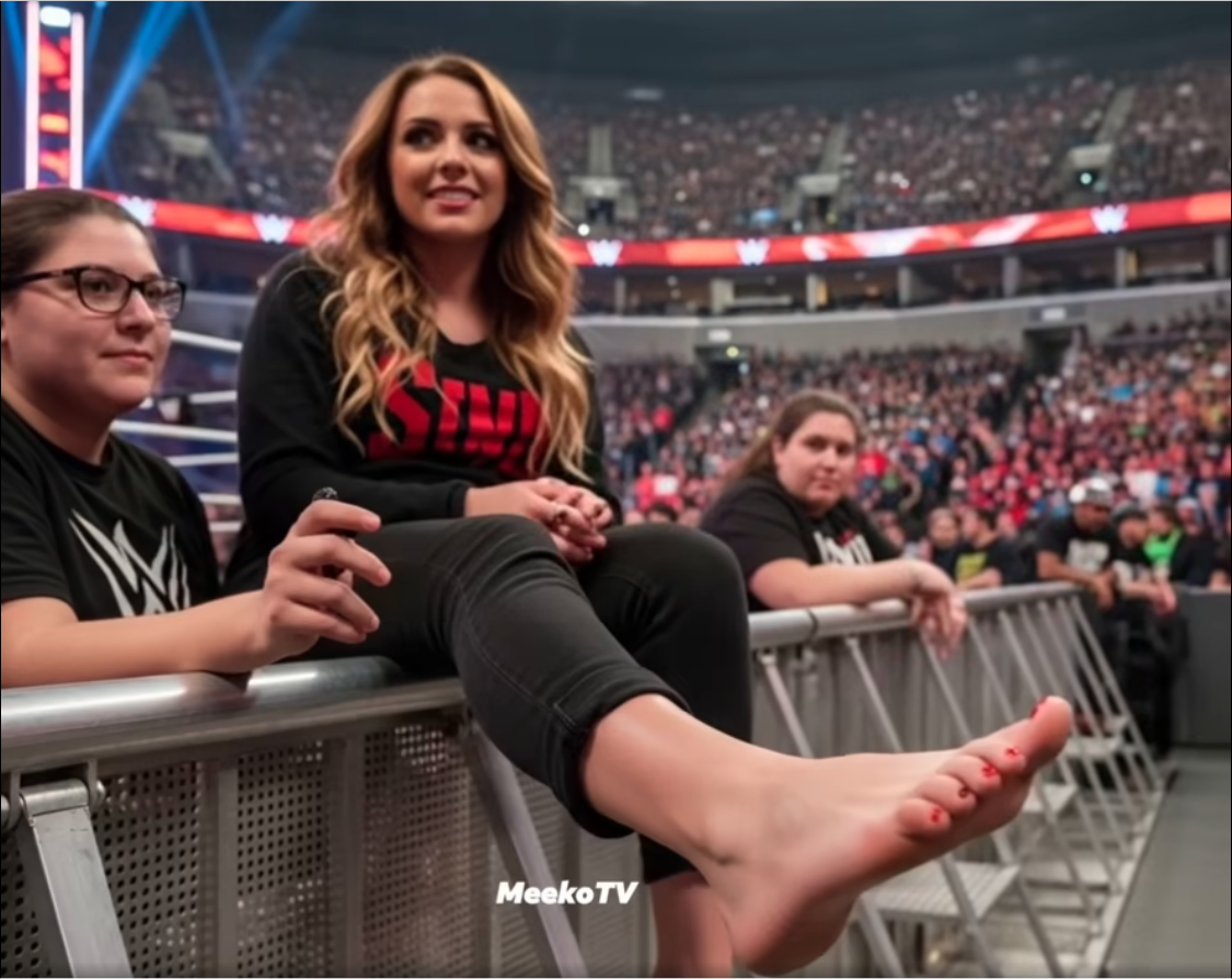 Our Influencer Tammy Sits Courtside at the WWE fight Barefoot With No Shoes – Meeko News